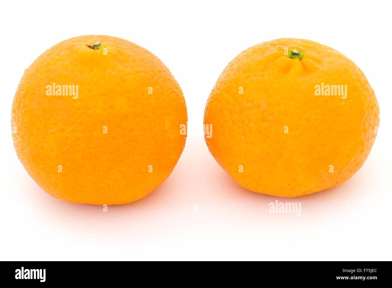 Two mandarin orange hi-res stock photography and images - Alamy