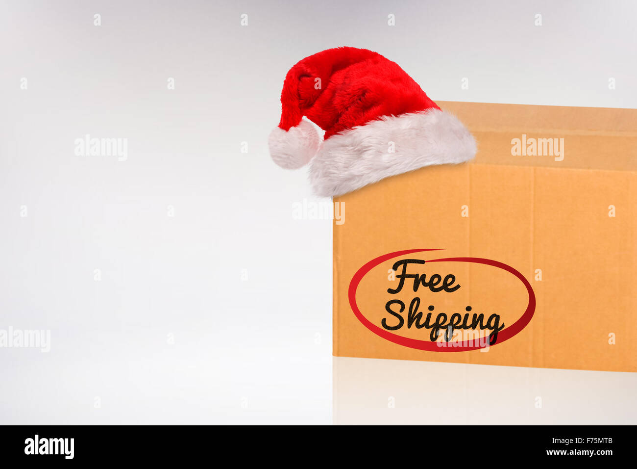 Cargo box hi-res stock photography and images - Alamy