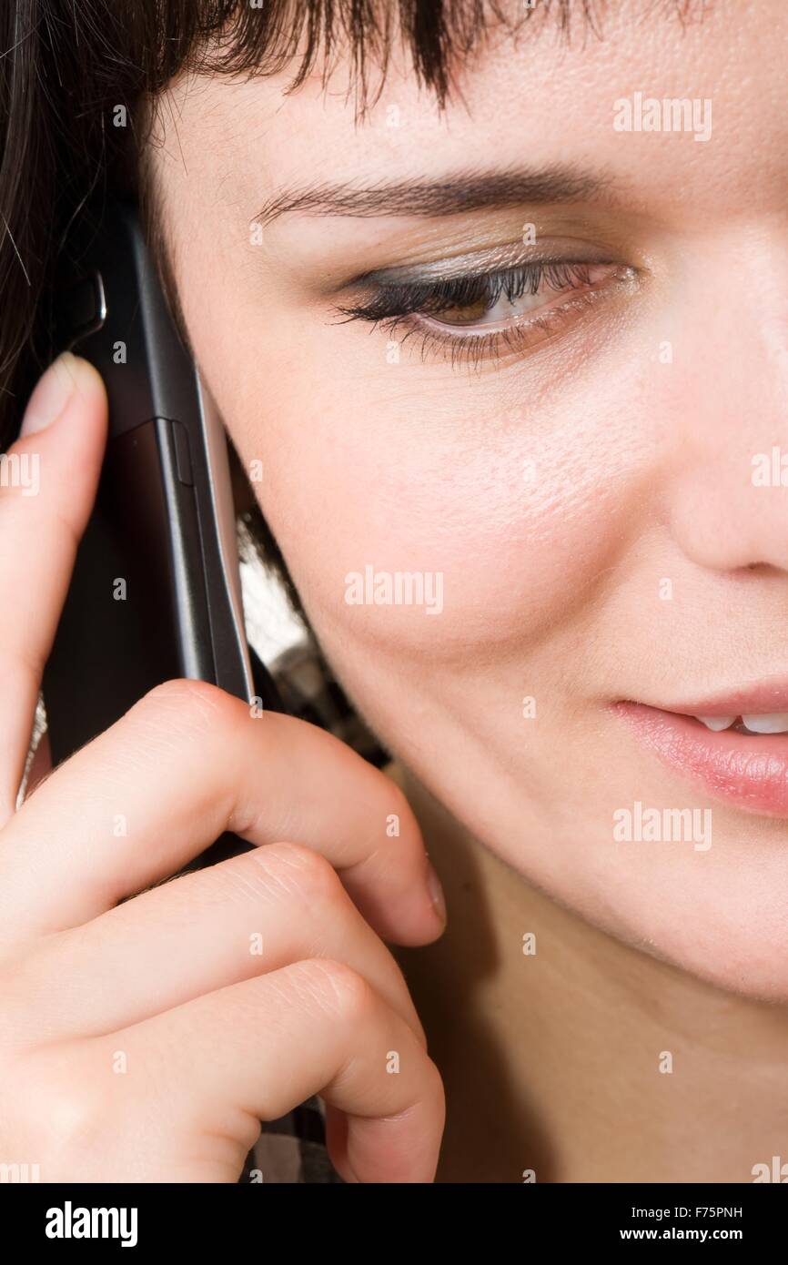 woman with mobile close up Stock Photo - Alamy