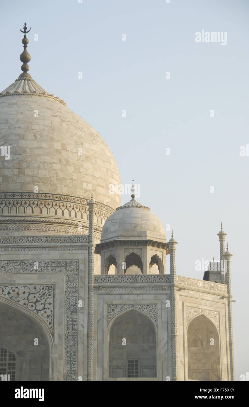 Taj Mahal Side Close-up Stock Photo - Alamy