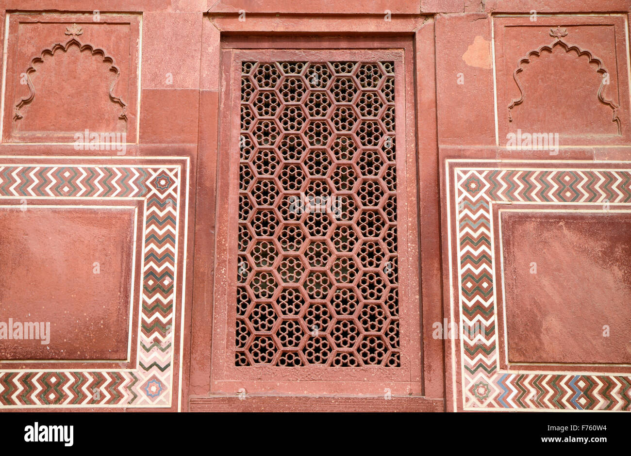 Taj mahal floral design hi-res stock photography and images - Alamy