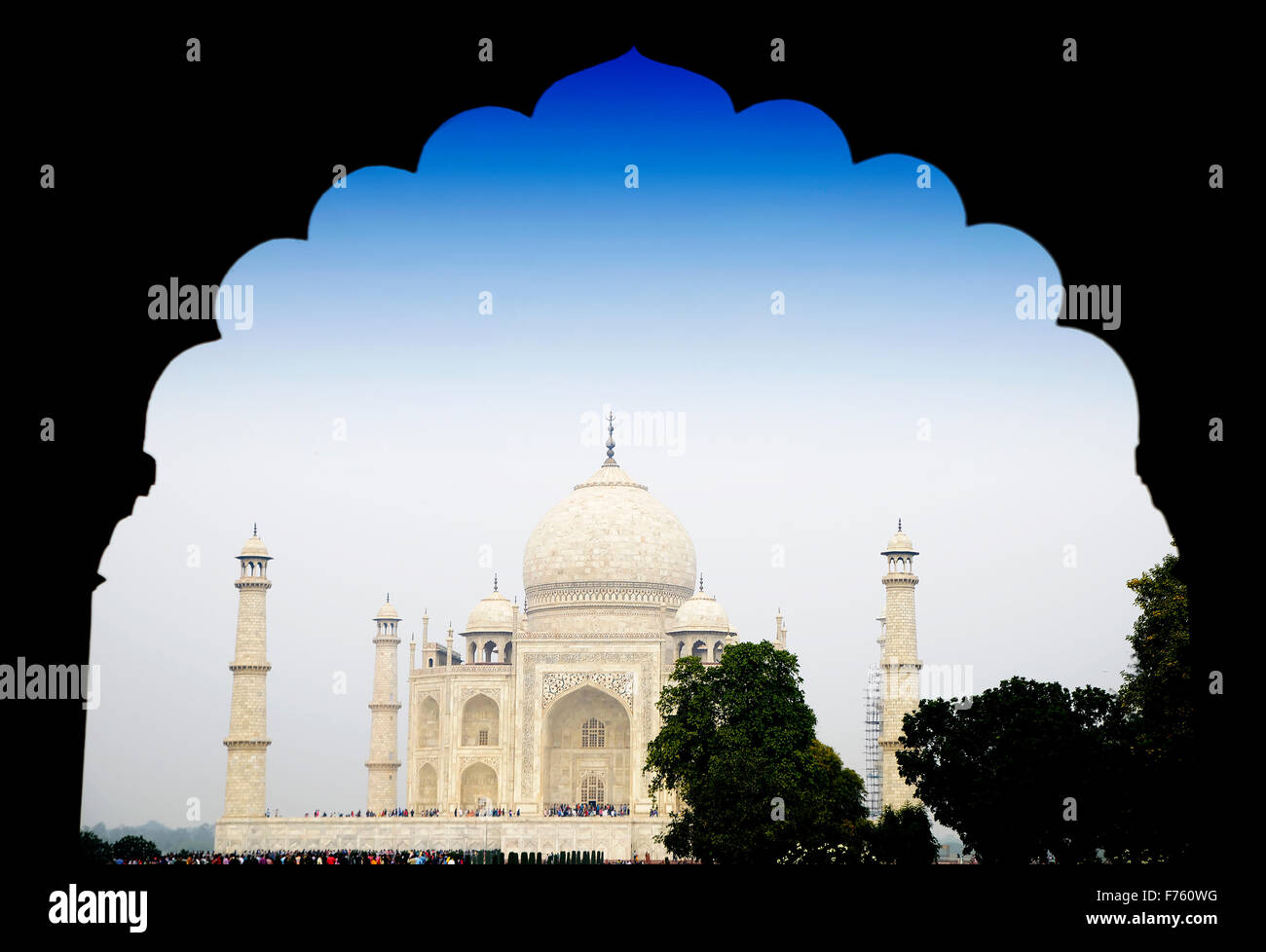 Architecture window at Taj Mahal Stock Photo - Alamy