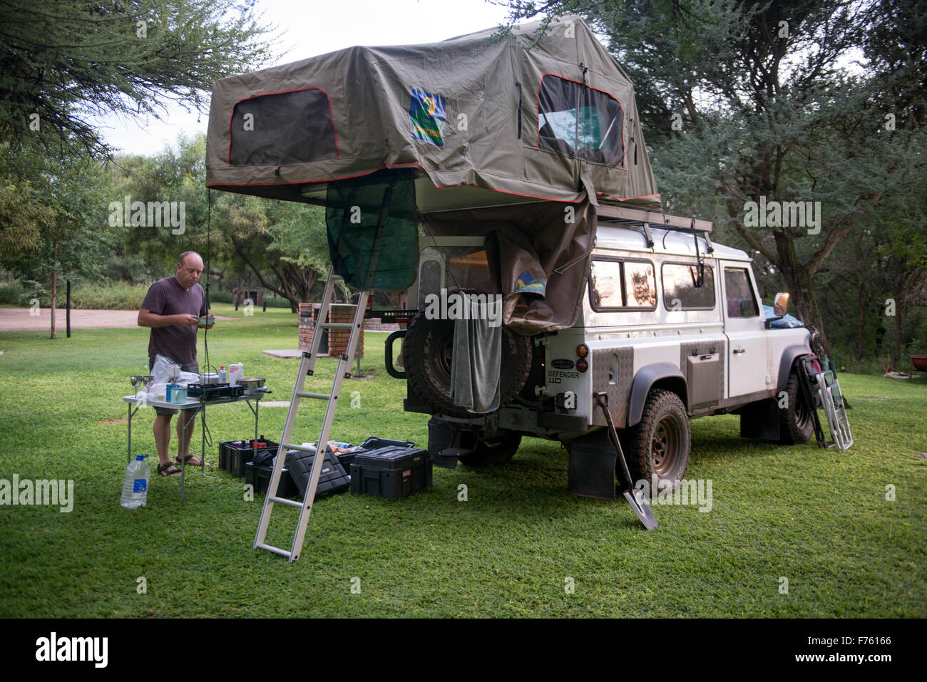 Francistown, Botswana - camping set up with 110 Land Rover defender ...