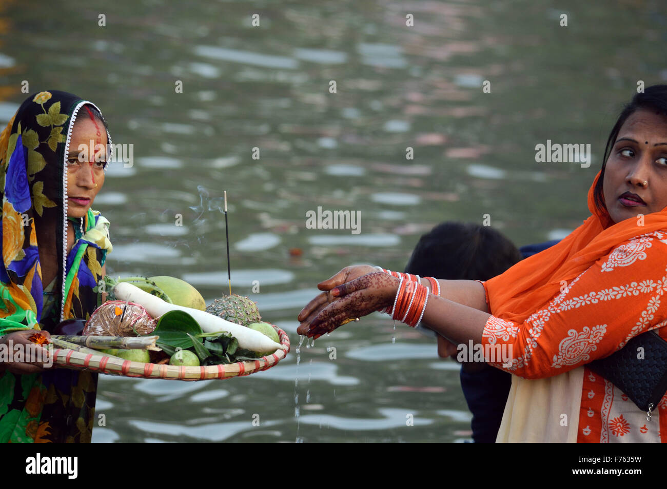 Chhath puja hi-res stock photography and images - Alamy