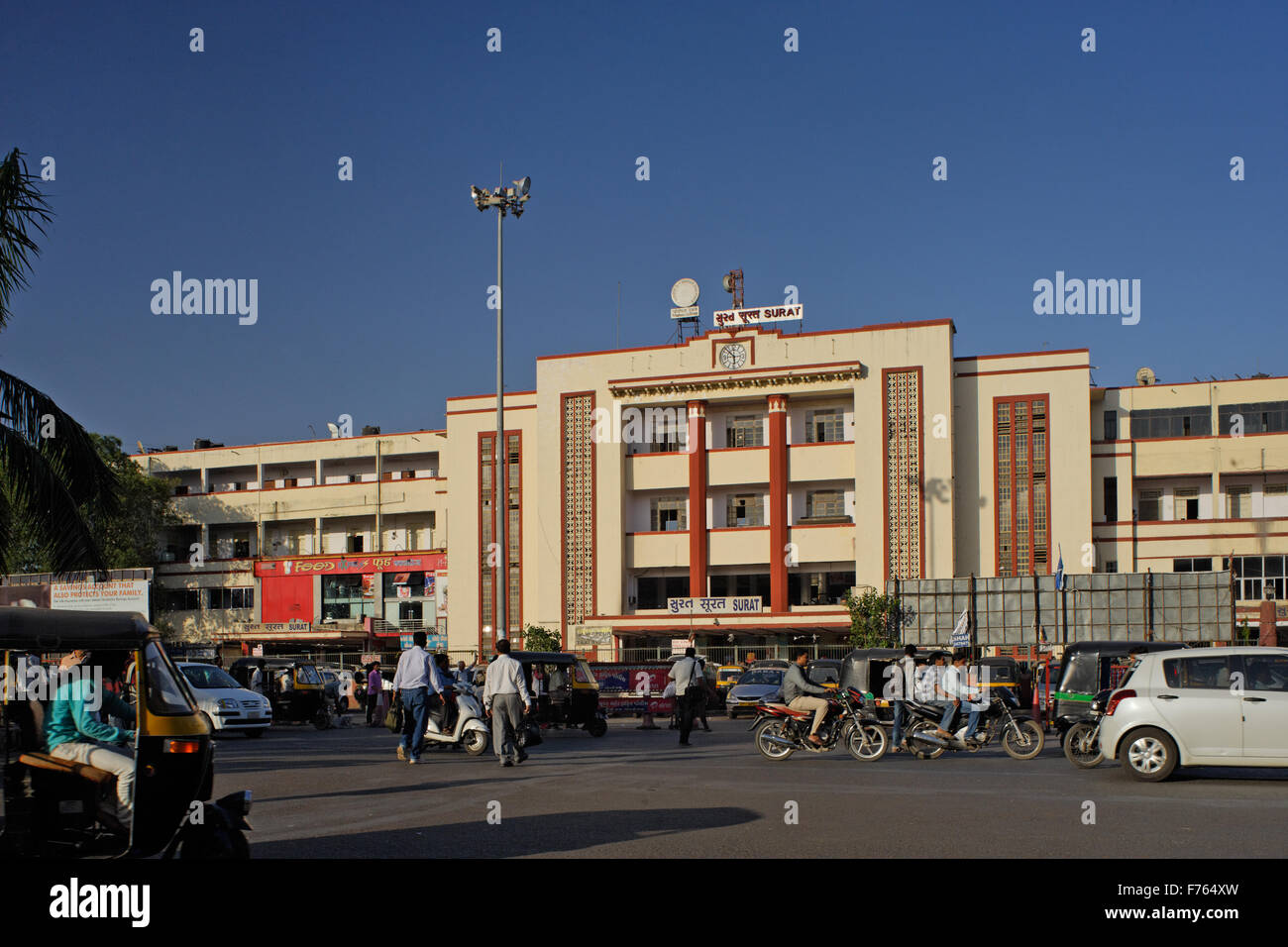 Surat railway station hi-res stock photography and images - Alamy