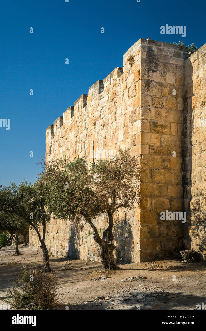 The old city walls of Jerusalem, Israel, Middle East Stock Photo - Alamy