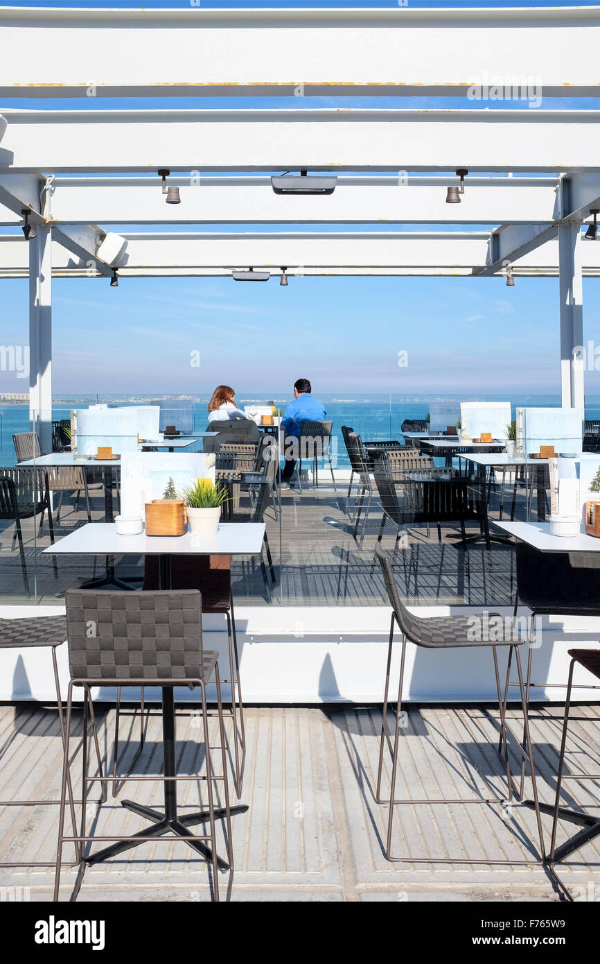 Panorama restaurant hi-res stock photography and images - Alamy