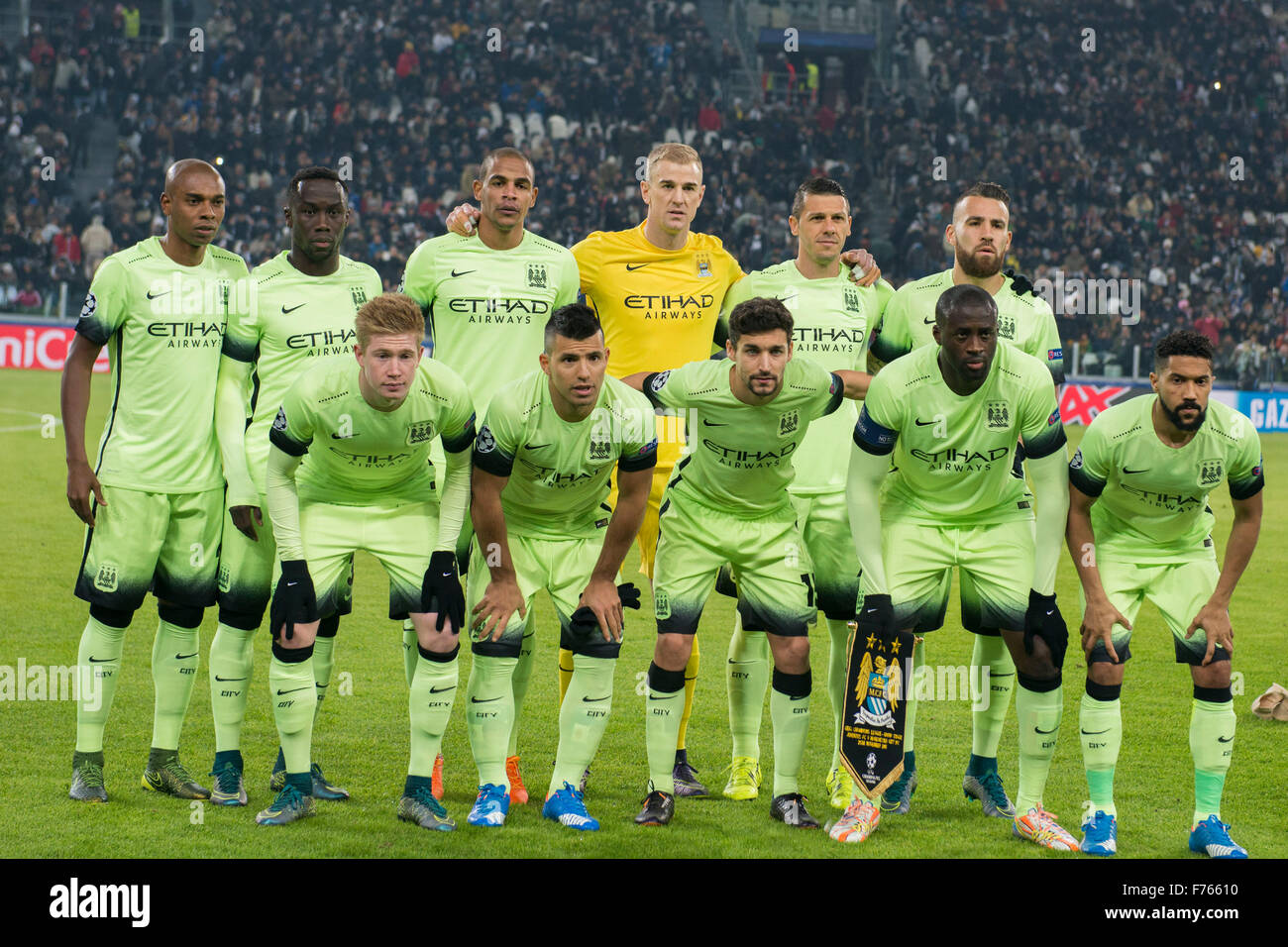 Turin, Italy. 25th Nov, 2015. Manchester City team group line-up (Man.C ...