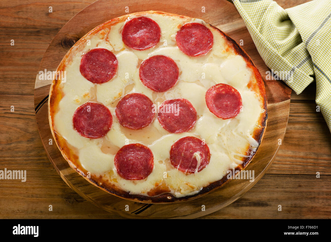 Pepperoni Pizza Top View Png
