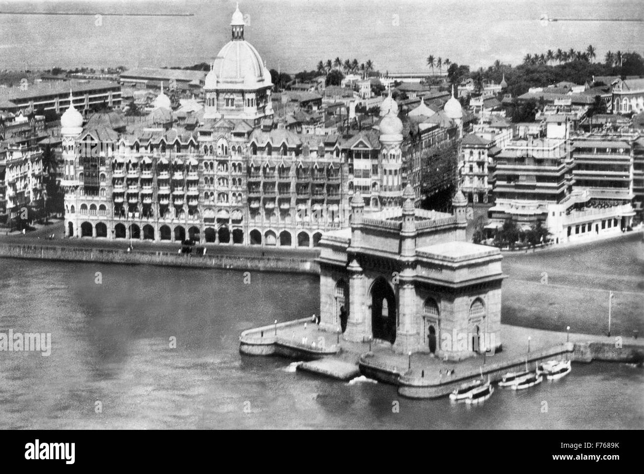 Taj Mahal Hotel Gateway of India Apollo Bunder, bombay mumbai ...