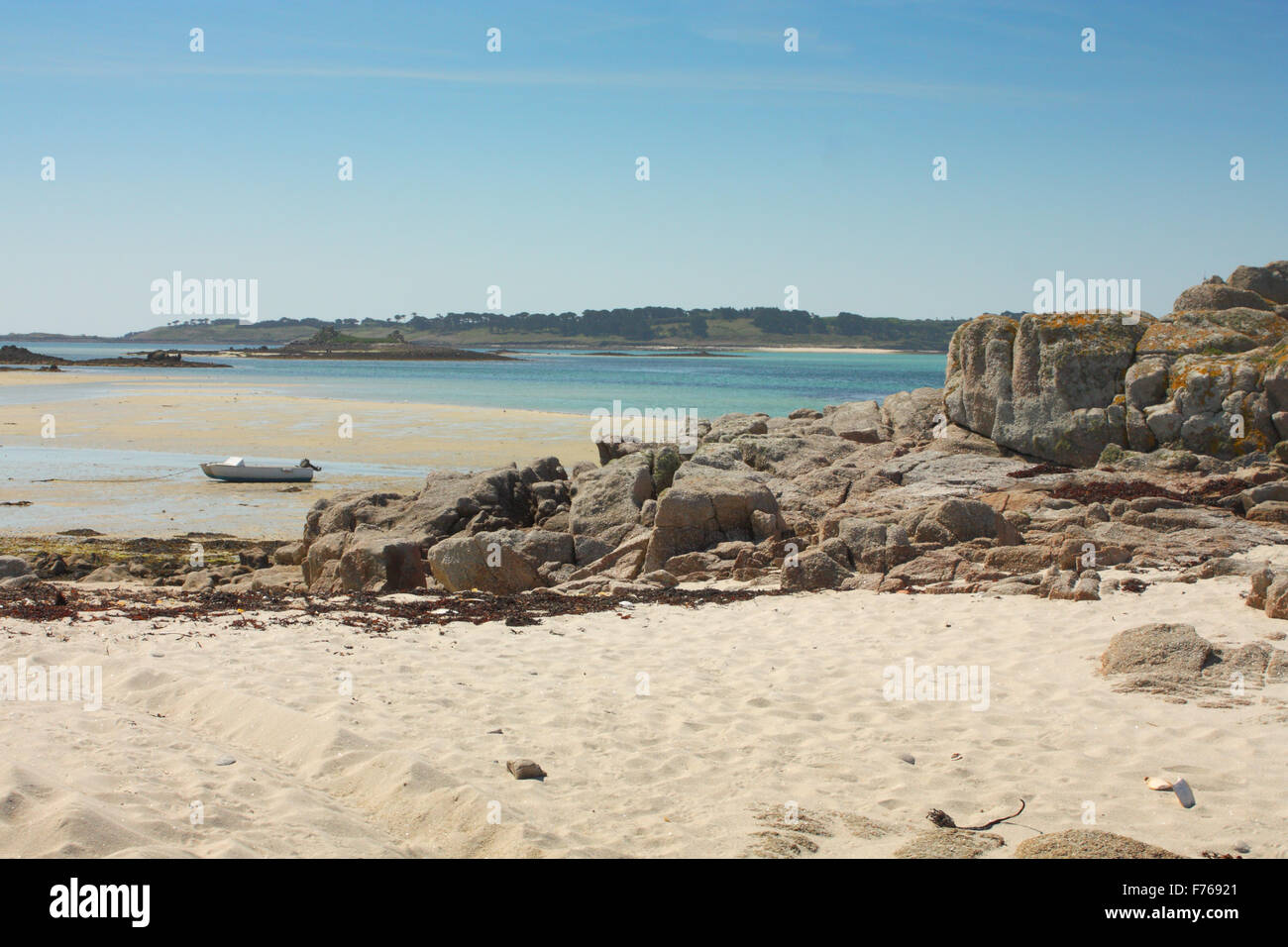 Rock formations on the beaches of the Isles of Scilly Stock Photo - Alamy