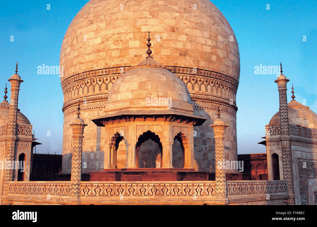 Chhatri of taj mahal hi-res stock photography and images - Alamy