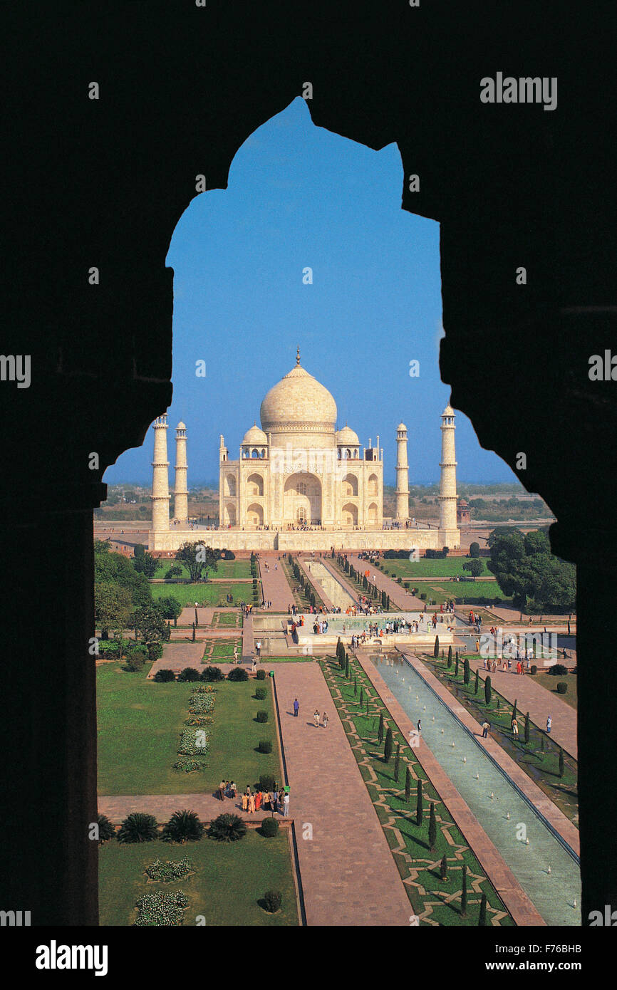 Taj mahal aerial view hi-res stock photography and images - Alamy