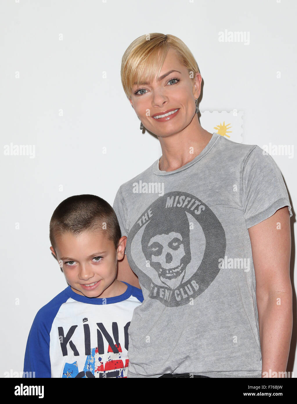 Jaime pressly and dezi james calvo hi-res stock photography and images ...