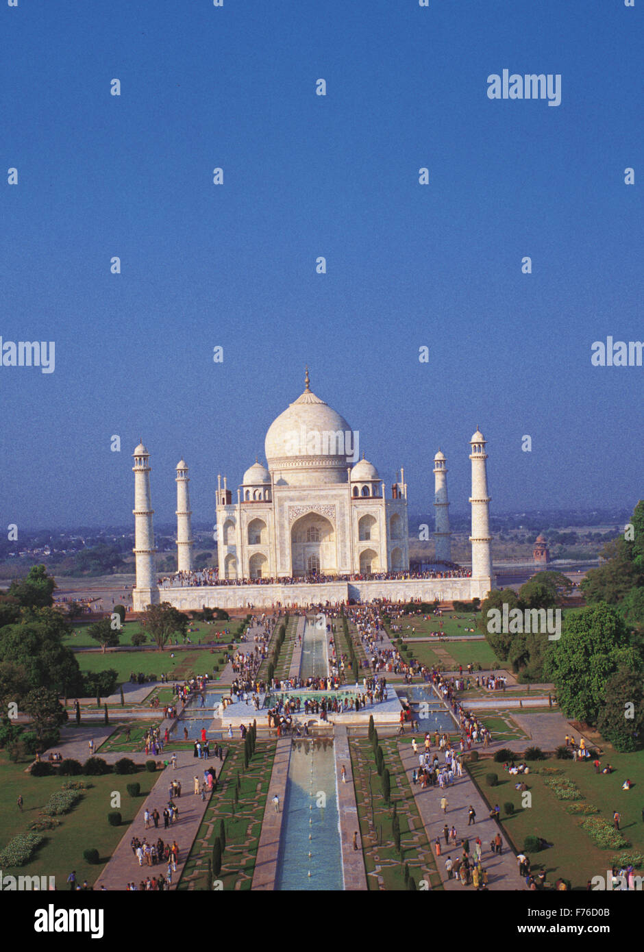 Taj mahal aerial view hi-res stock photography and images - Alamy