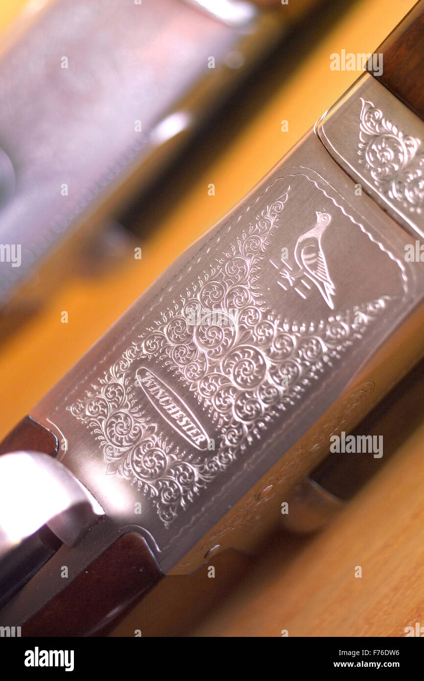 Weapons hunting hi-res stock photography and images - Alamy