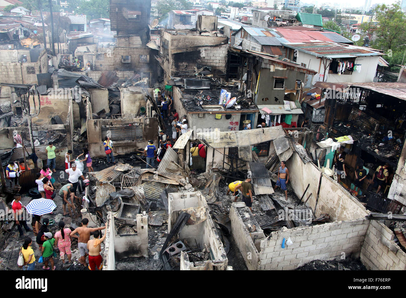 Mandaluyong City, Philipinnes. 26th Nov, 2015. Fire victim’s of Brgy ...