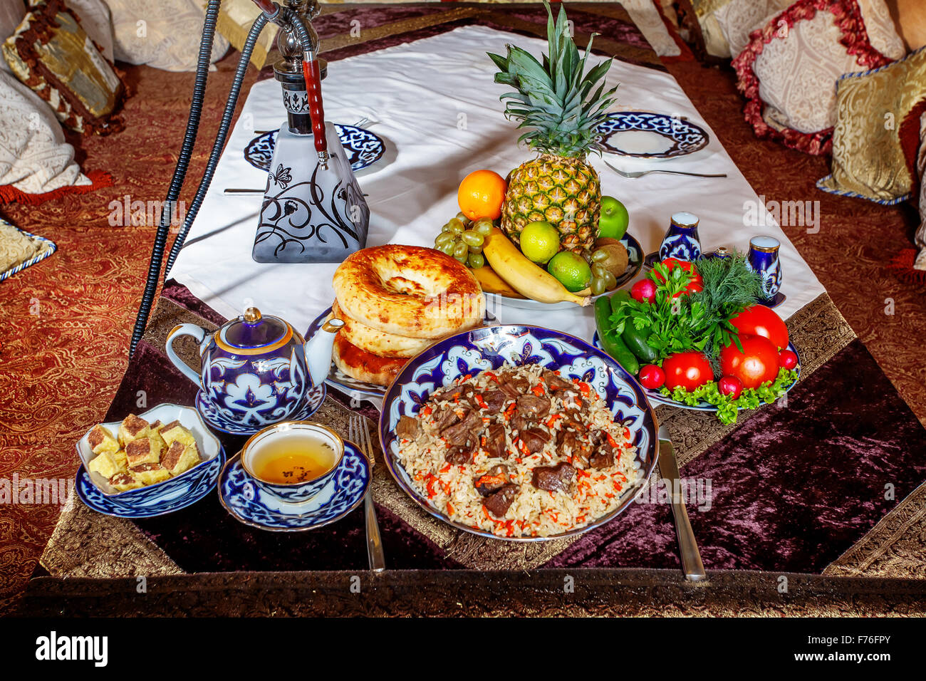 Traditional eastern dishes Stock Photo - Alamy