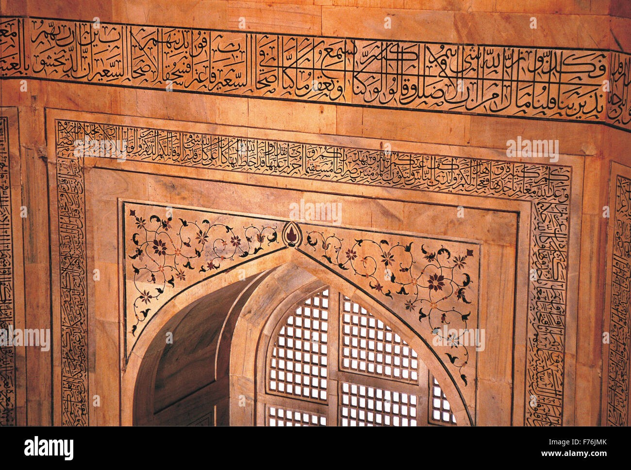 Floral designs on arch taj mahal, agra, delhi, india, asia Stock Photo ...