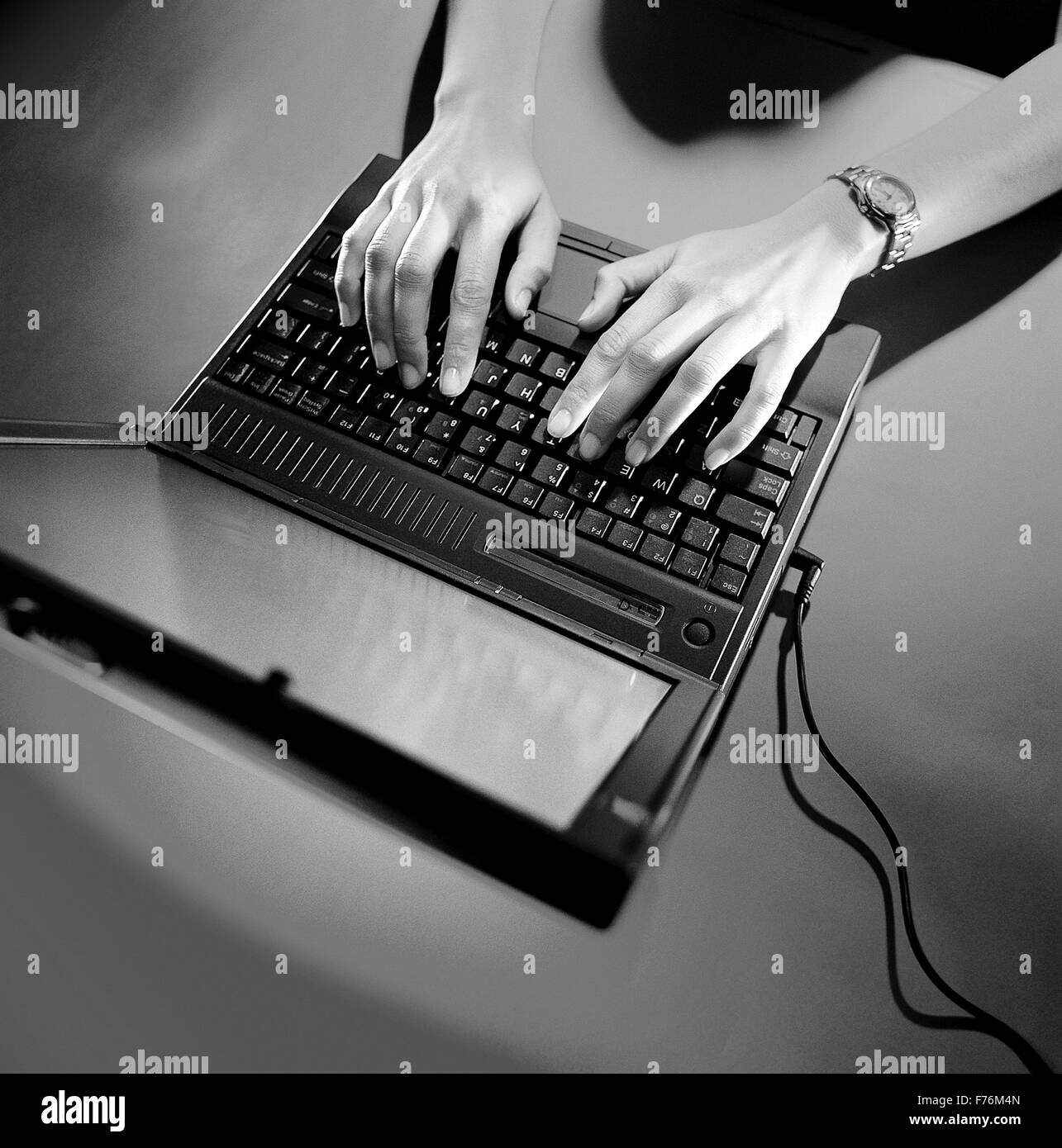 Hands woman laptop Black and White Stock Photos & Images - Alamy