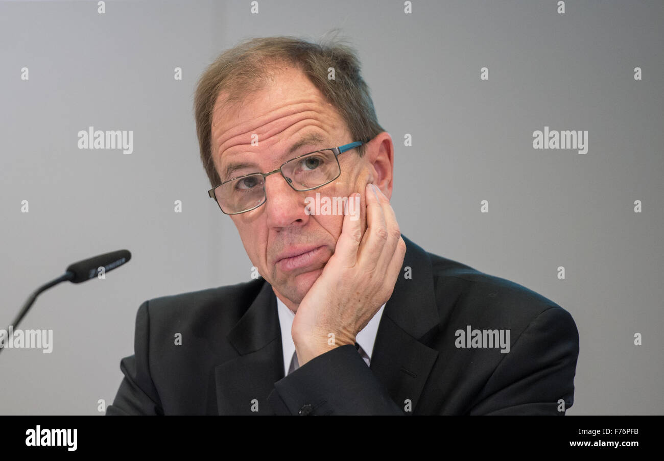 Neubiberg, Germany. 26th Nov, 2015. Reinhard Ploss, CEO of Infineon ...