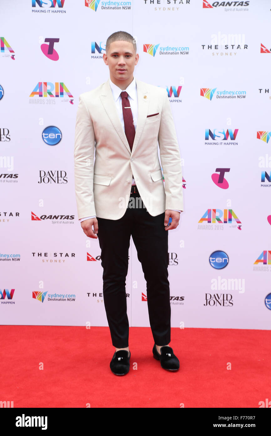 Sydney, Australia. 26 November 2015. Nathaniel arrives on the red ...