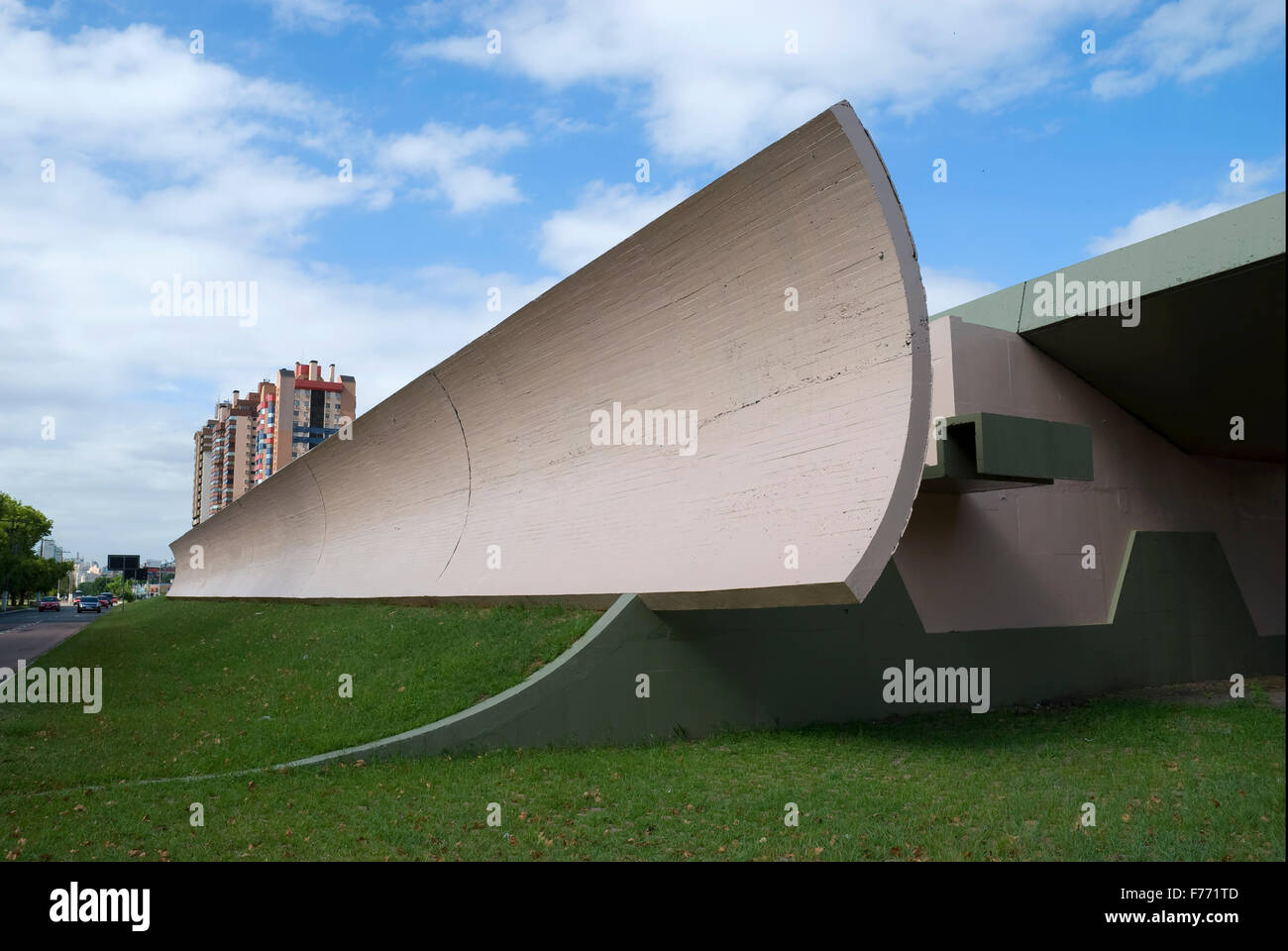 Architectural detail - quarter pipe Stock Photo - Alamy