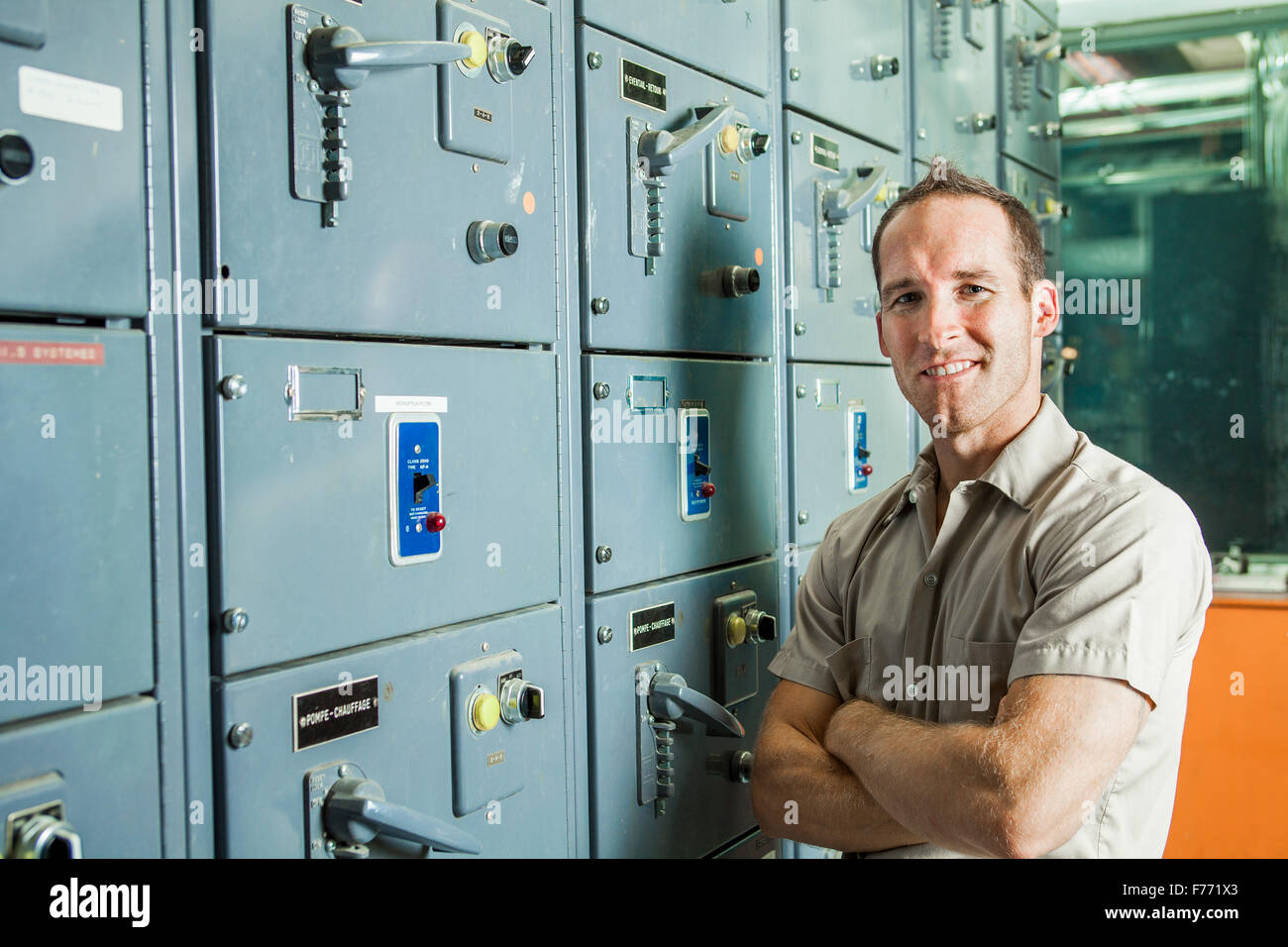 Control Room Engineer. Power plant control panel Stock Photo - Alamy
