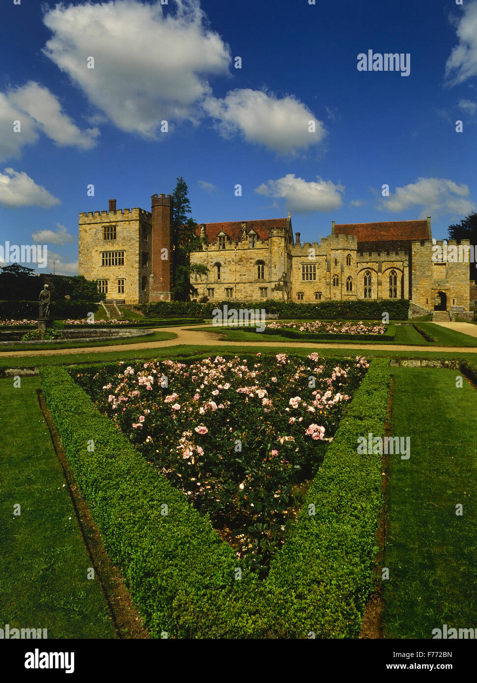 Penshurst place hi-res stock photography and images - Alamy