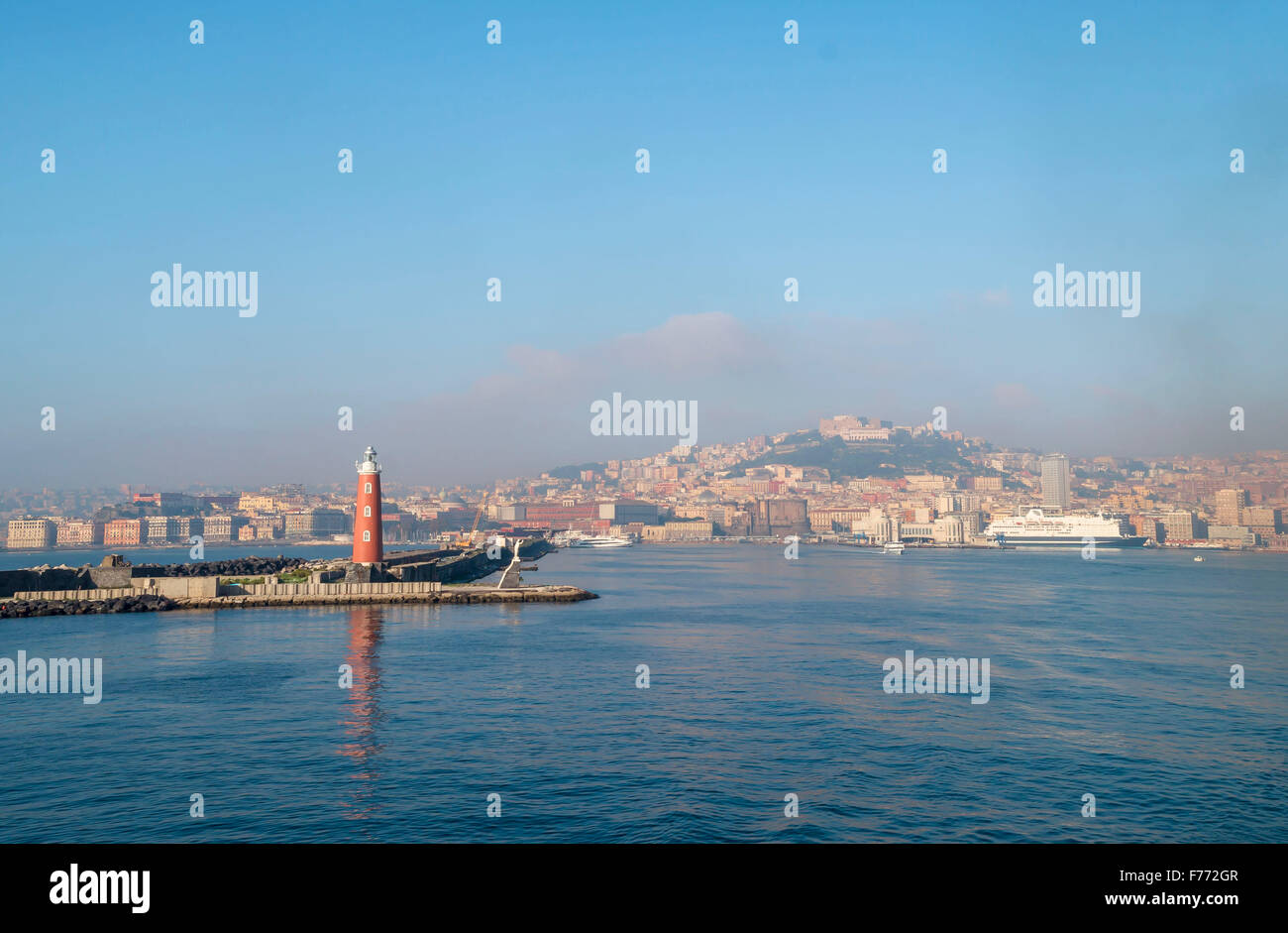 Fog over naples hi-res stock photography and images - Alamy