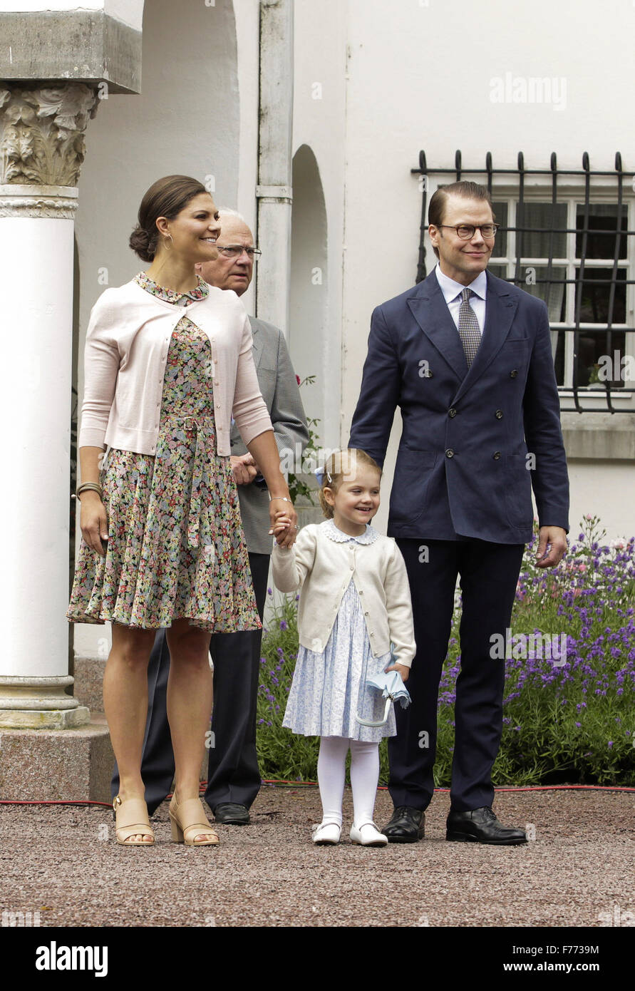 Oland family hi-res stock photography and images - Alamy