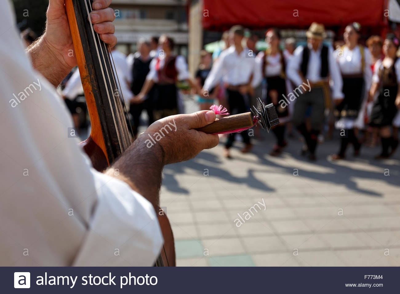 Serbia Folk Dance Stock Photos & Serbia Folk Dance Stock Images - Alamy