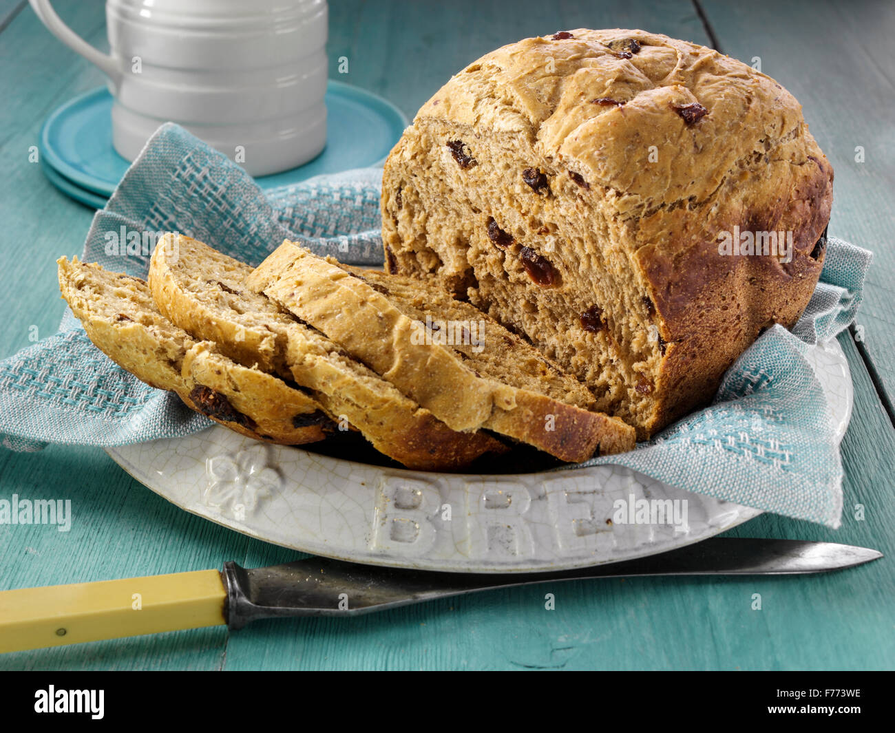 Molasses whole wheat raisin loaf hi-res stock photography and images ...