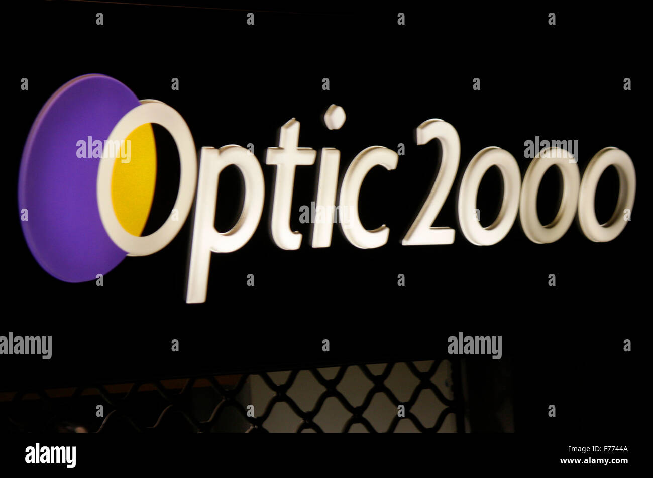 Optic 2000 High Resolution Stock Photography and Images - Alamy