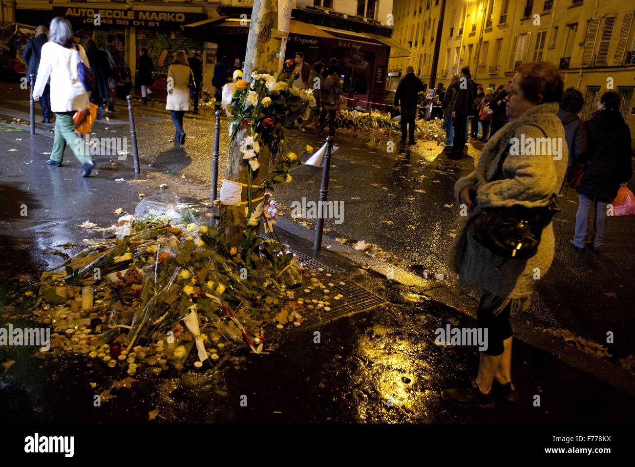 Paris Attacks Cafe La Bonne Biere, people mourning place where 5 ...