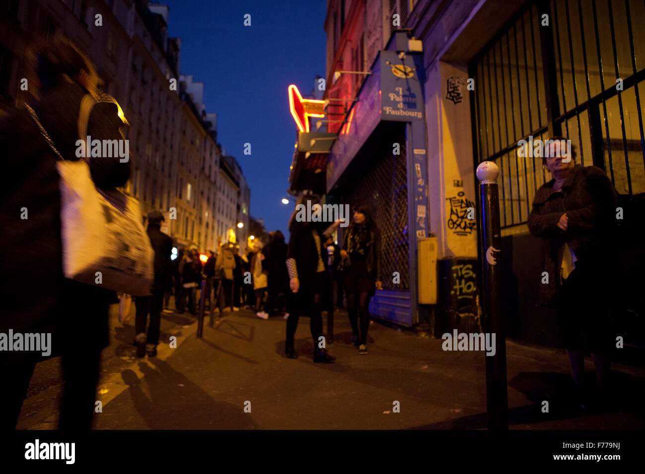 Mass panic broke out at Place de la Republique two days after 132 ...