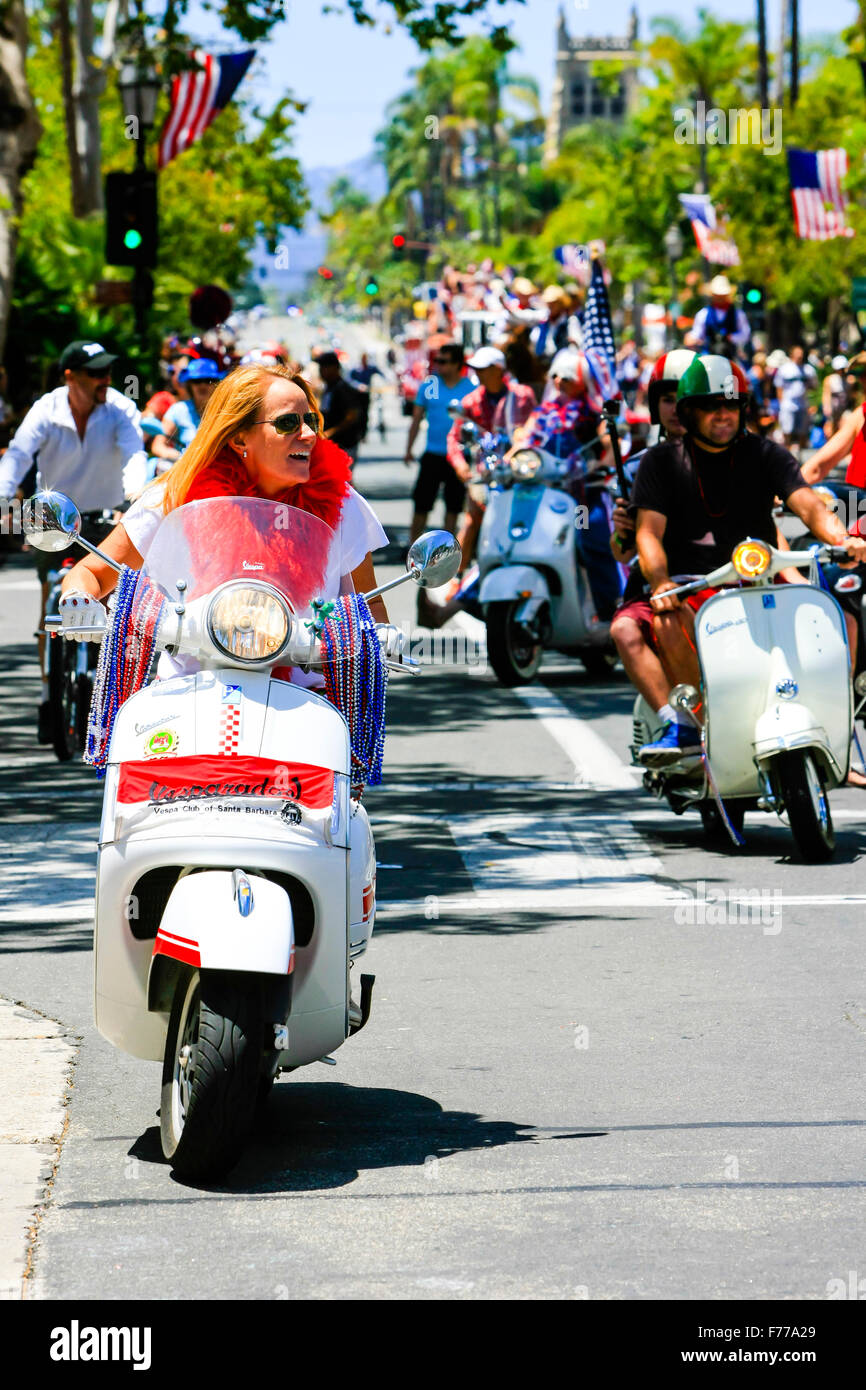 The Italian scooter group show their patriotic fever at the July 4th ...