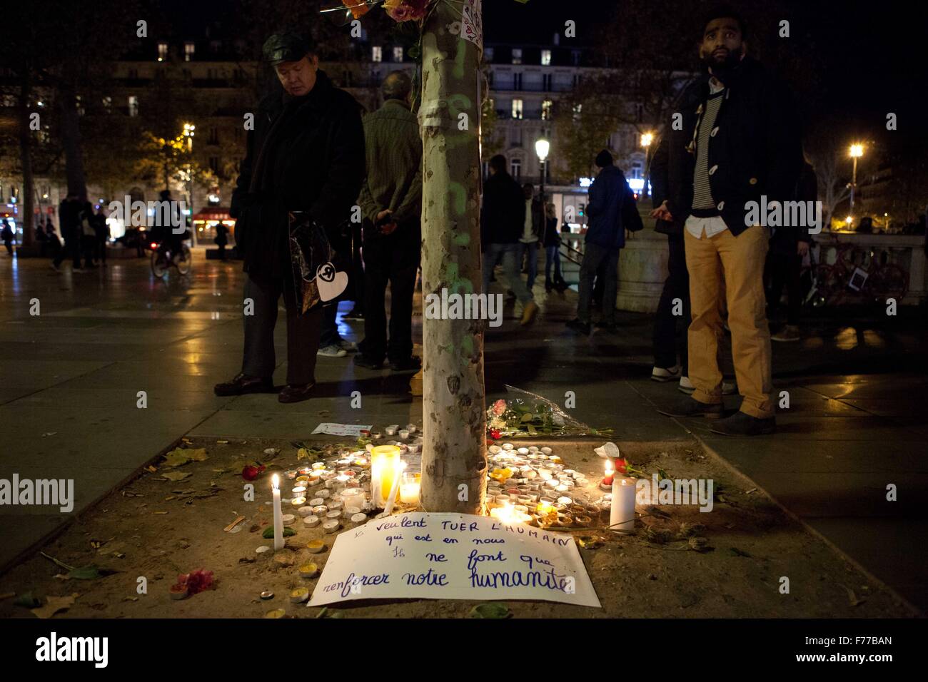 Mass panic broke out at Place de la Republique two days after 132 ...