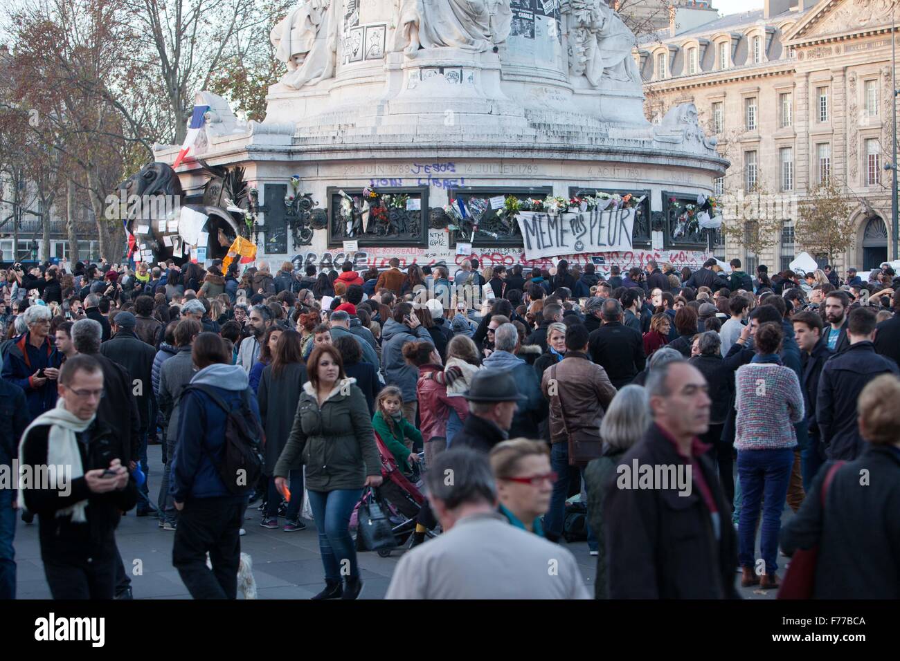 Mass panic broke out at Place de la Republique two days after 132 ...