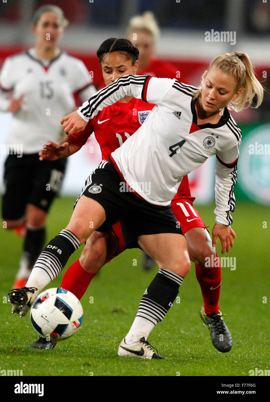 Duisburg, Germany. 26th Nov, 2015. Germany's Leonie Maier (front) and ...