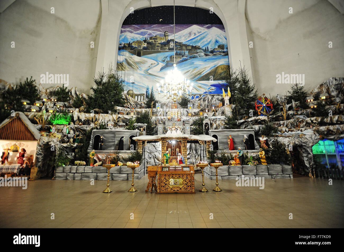 Nativity sets hi-res stock photography and images - Alamy