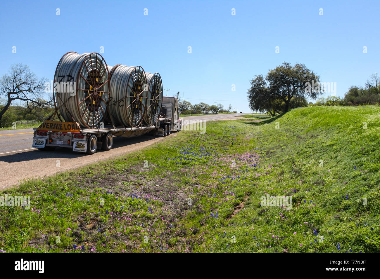 Polyethylene pipe truck hi-res stock photography and images - Alamy