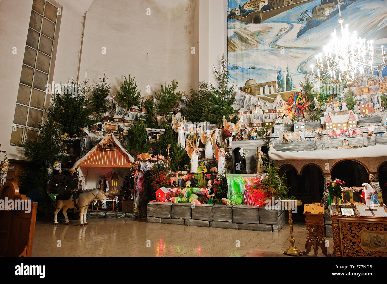Christmas nativity crib sets Stock Photo - Alamy