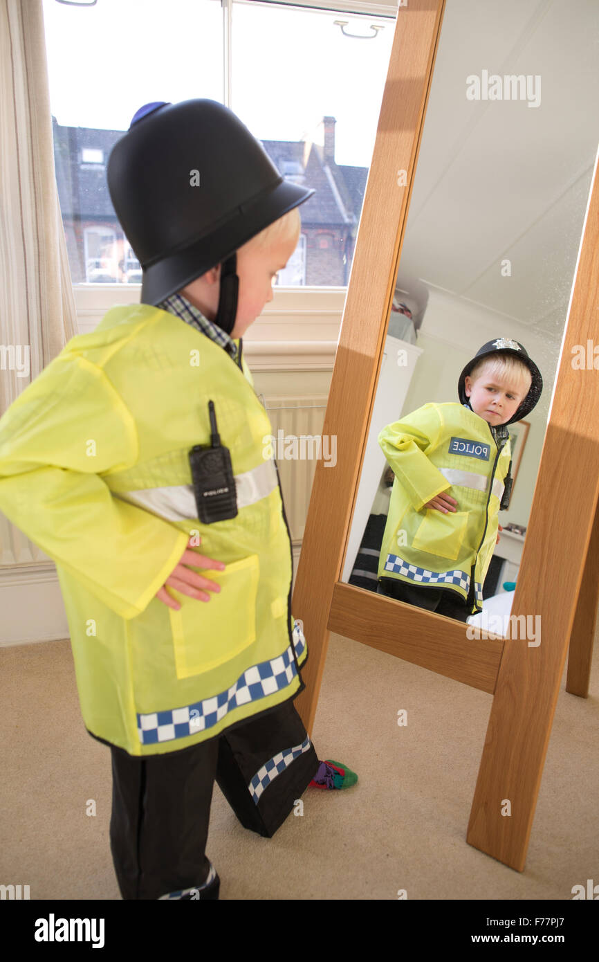 Uniform police british bobby hi-res stock photography and images - Alamy