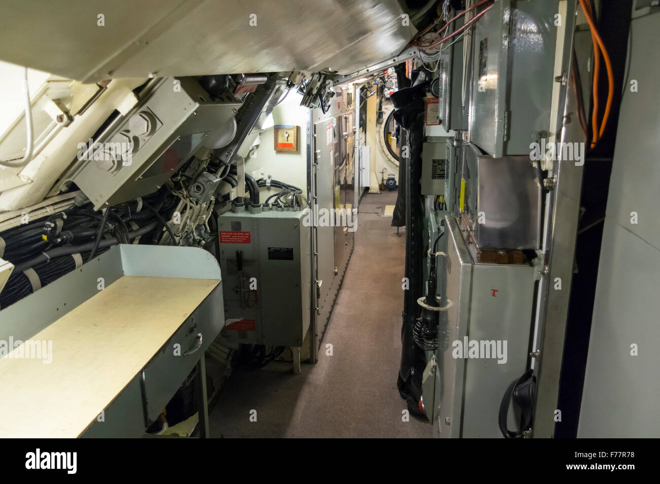Inside the Royal Australian Navy submarine HMAS Ovens, on display in ...