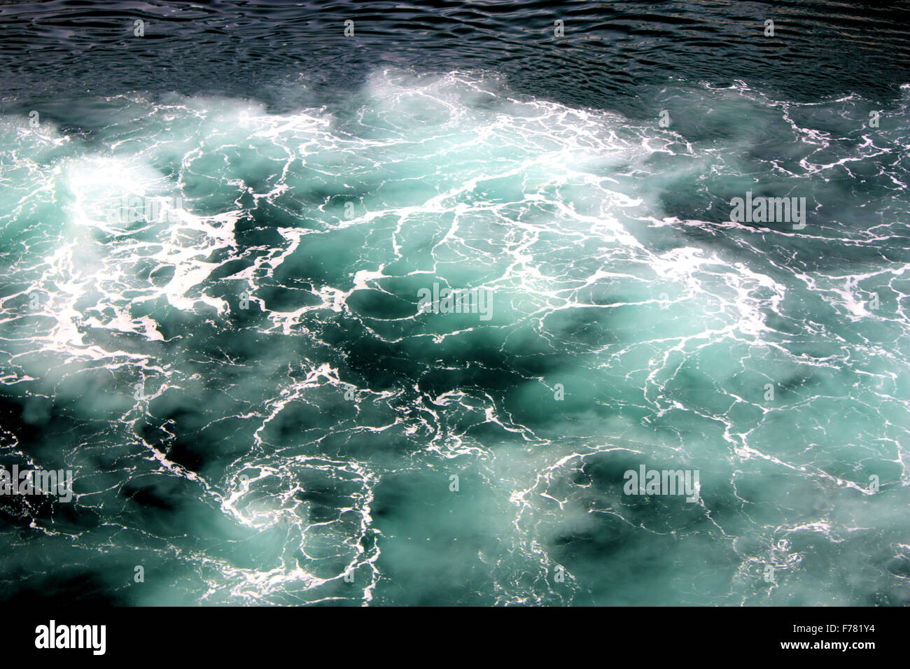 sea aqua color Stock Photo - Alamy