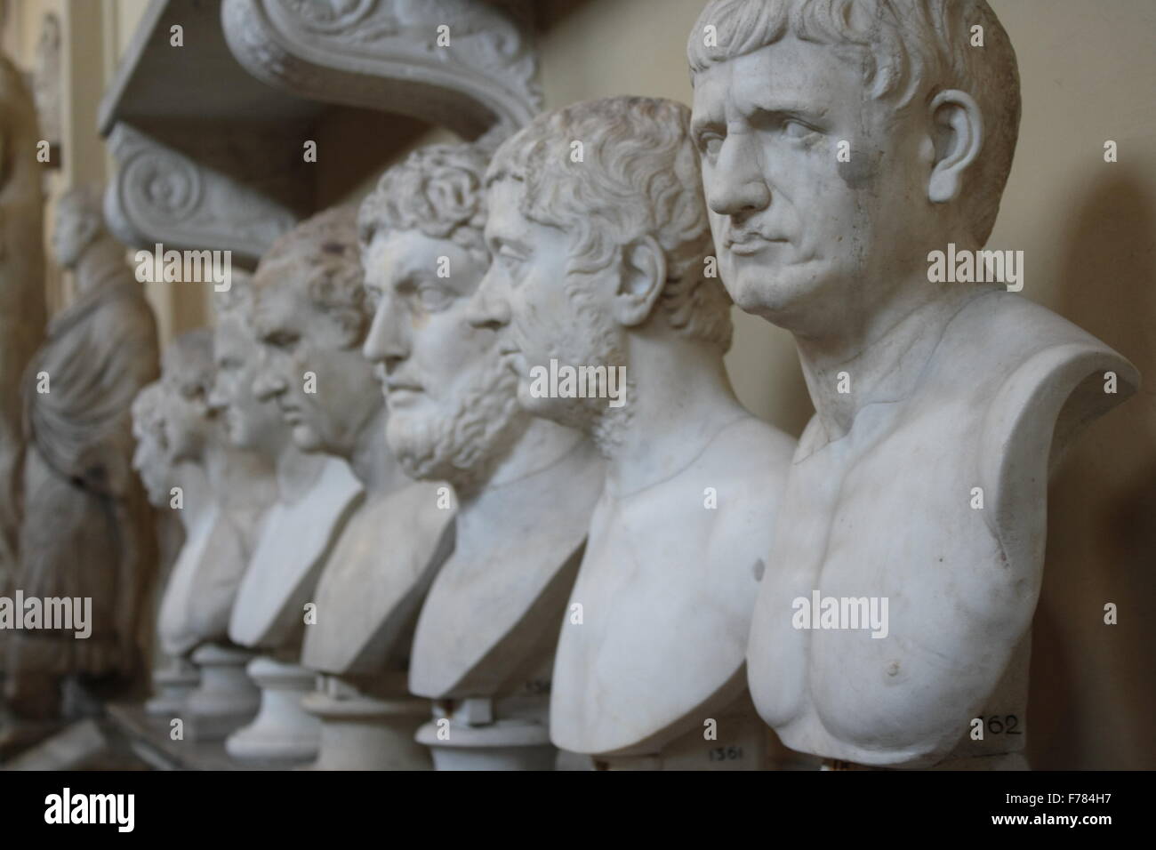Marble busts in the Vatican Museum Stock Photo - Alamy
