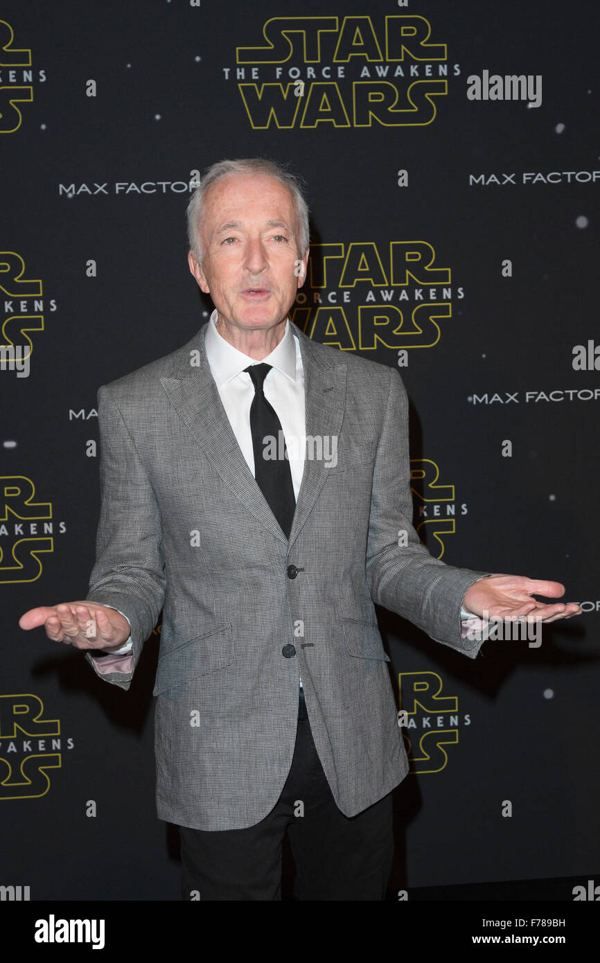 London, UK. 26 November 2015. British actor Anthony Daniels who plays ...