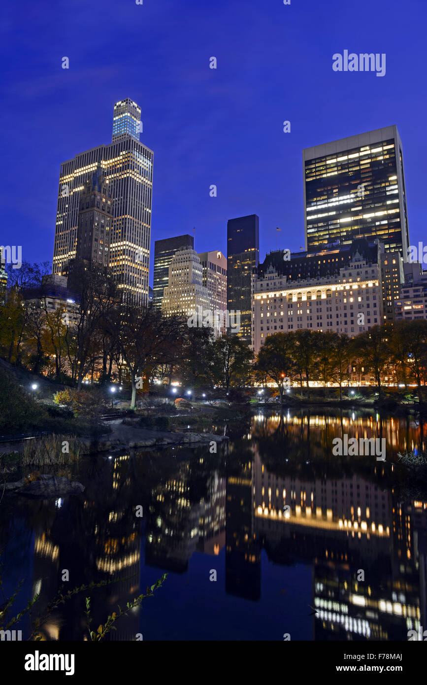 Manhattan skyline at night Stock Photo - Alamy