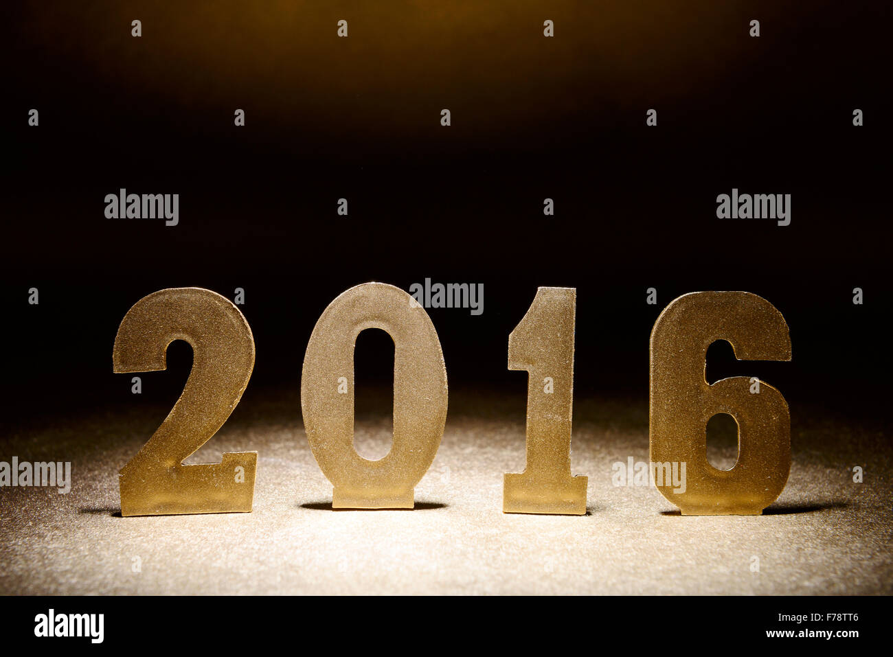 Golden figures hi-res stock photography and images - Alamy